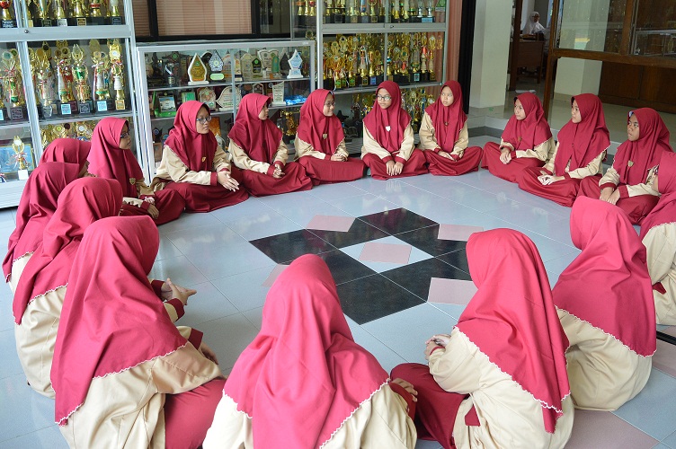 Madrasah - Madrasah Mu'allimaat Muhammadiyah Yogyakarta